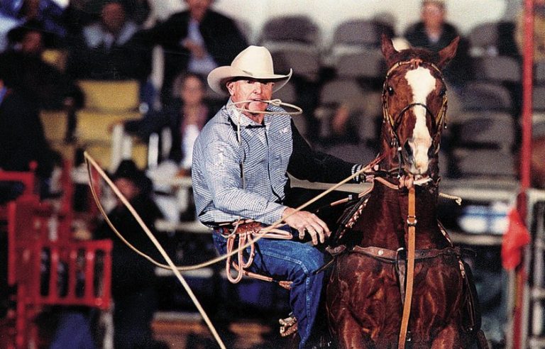 A tradição e a história de Roy Cooper no rodeio e no laço - Cavalus