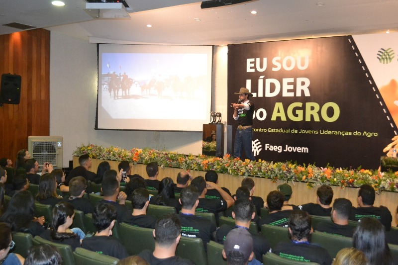 Filipe Masetti está no Brasil ministrando palestras; a primeira foi em ...