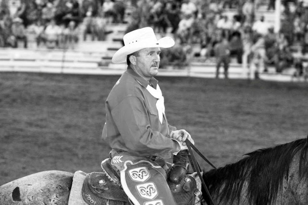 Lewis Feild é pentacampeão mundial e uma lenda da montaria - Cavalus