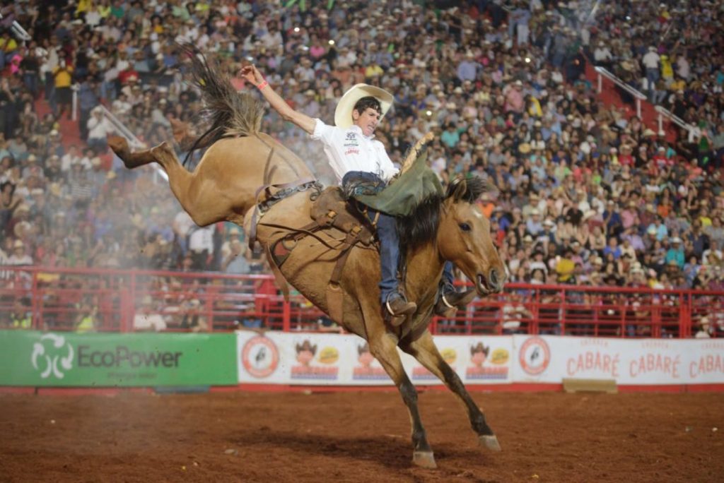 João Lucas Campos vence primeira prova da temporada 2023 do PBR Brazil