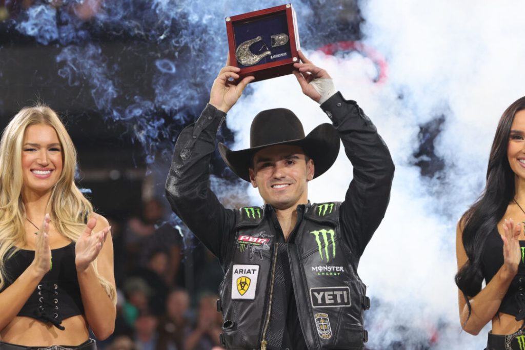 Lyle Sankey faz sucesso no rodeio e ama ensinar aos jovens - Cavalus