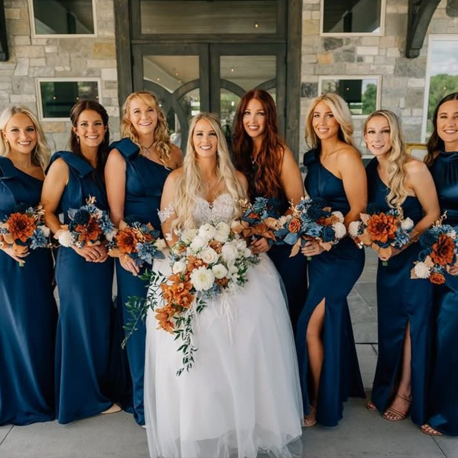 Amberley Snyder se casou em 31 de maio com noivo especial